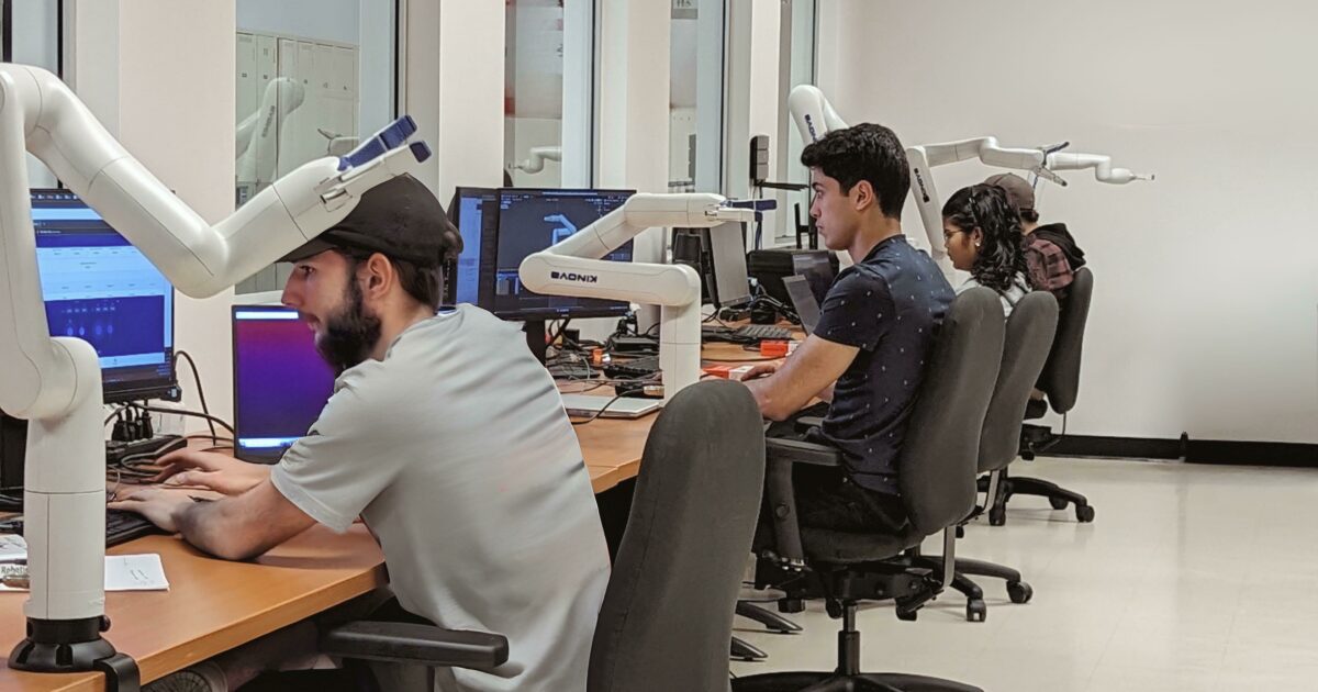 Kinova Robotics: | Kinova